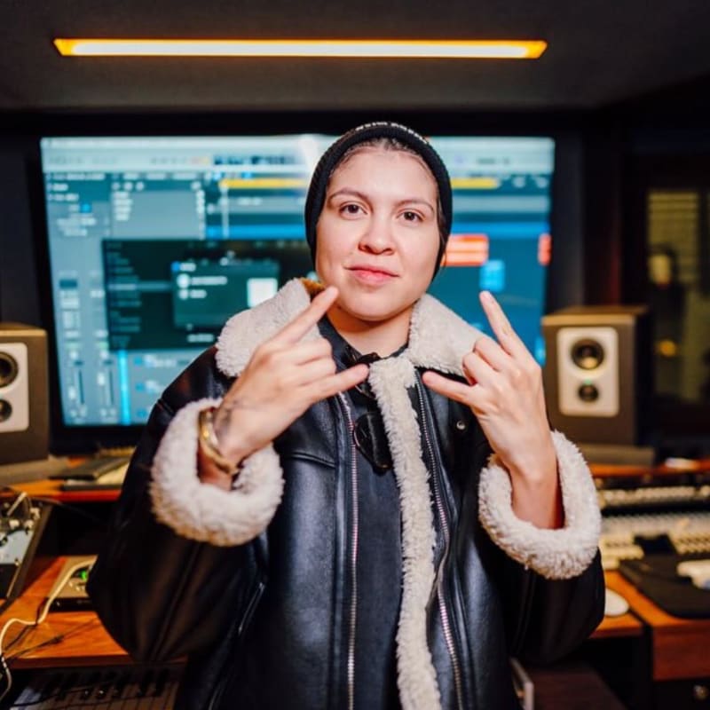 Michelle Maciel: Musical artist, Singer from Mexico - Biography & Wiki