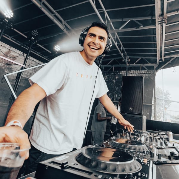 Sammy Virji: DJ, Musical artist from United Kingdom - Biography & Wiki