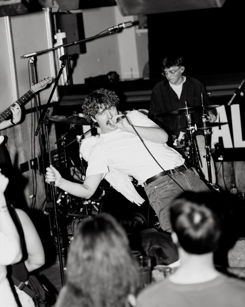 Kai Bosch: Musical artist, Singer from United Kingdom - Biography & Wiki