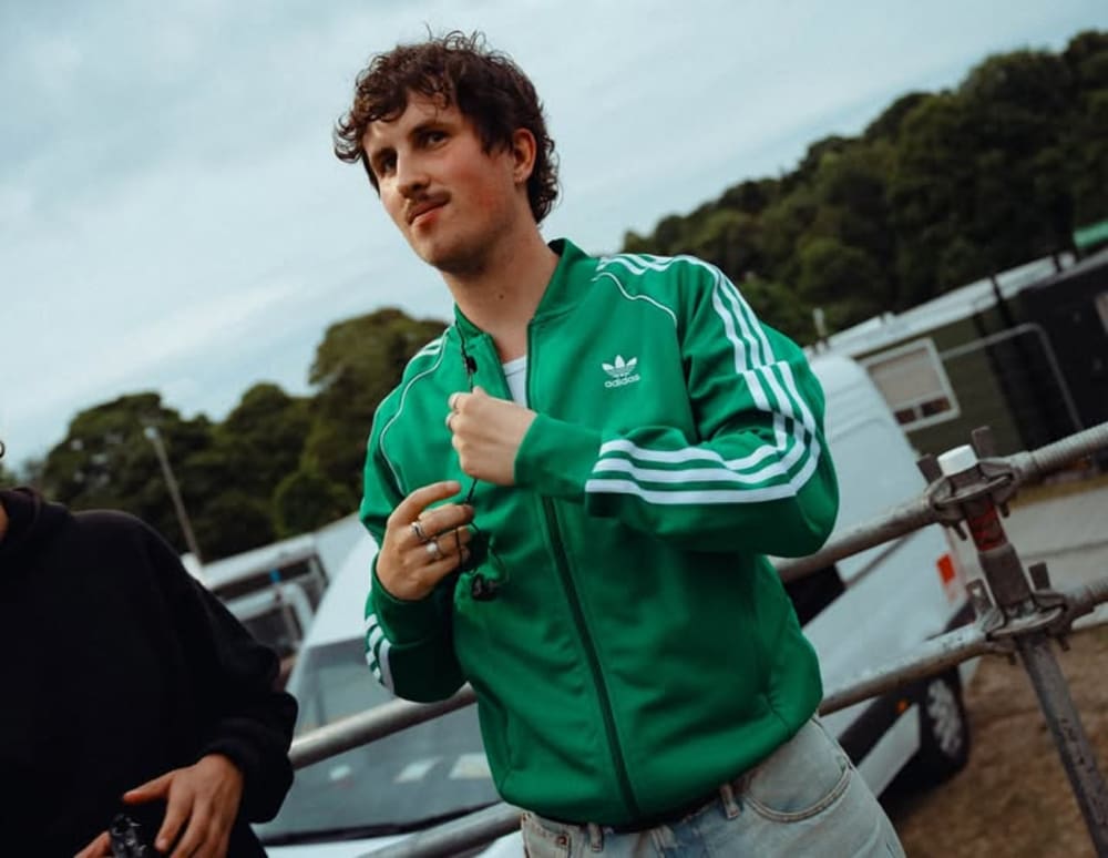 Arthur Hill: Musical artist, Singer, Songwriter, Internet personality ...