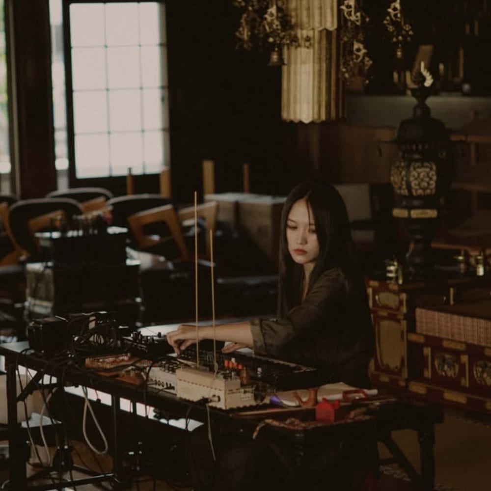 LI YILEI: Musical artist, Composer, Sound artist from United Kingdom ...