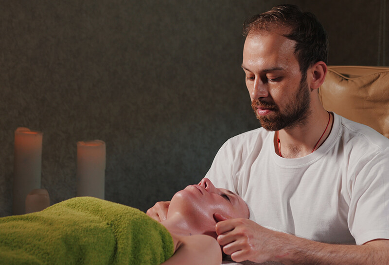 Parlor Salon Suites for Rent | Parlorsalons.com