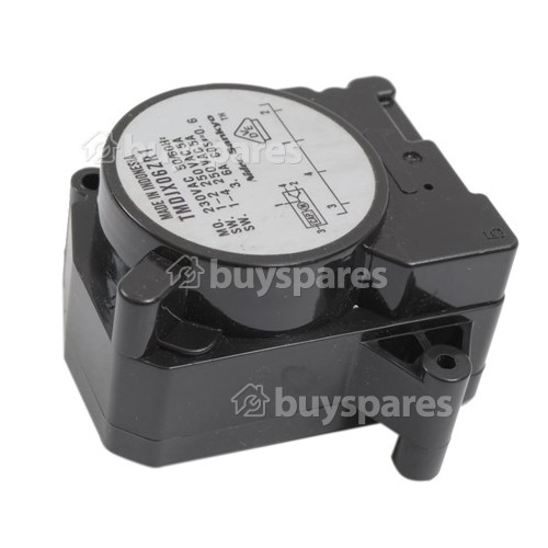 Defrost Timer : Nidec Sankyo TMDJX06ZR1 230VAC 3. 6A | BuySpares