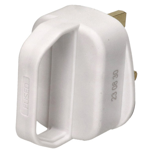 Wellco 13A 3 Pin Mains Plug With Finger Grip | eSpares