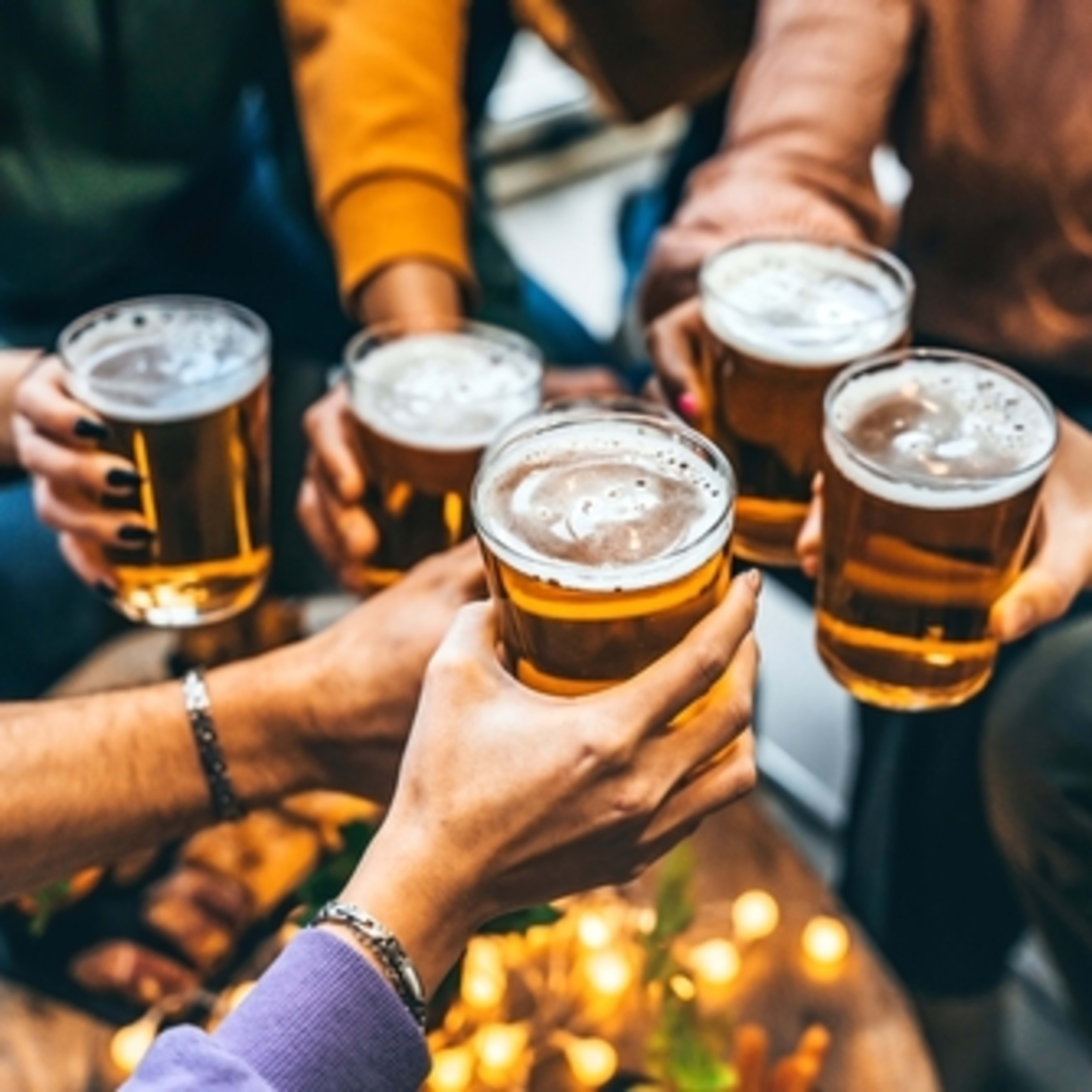 Our Guide to the Best Pub Crawls in London | London Pass Blog