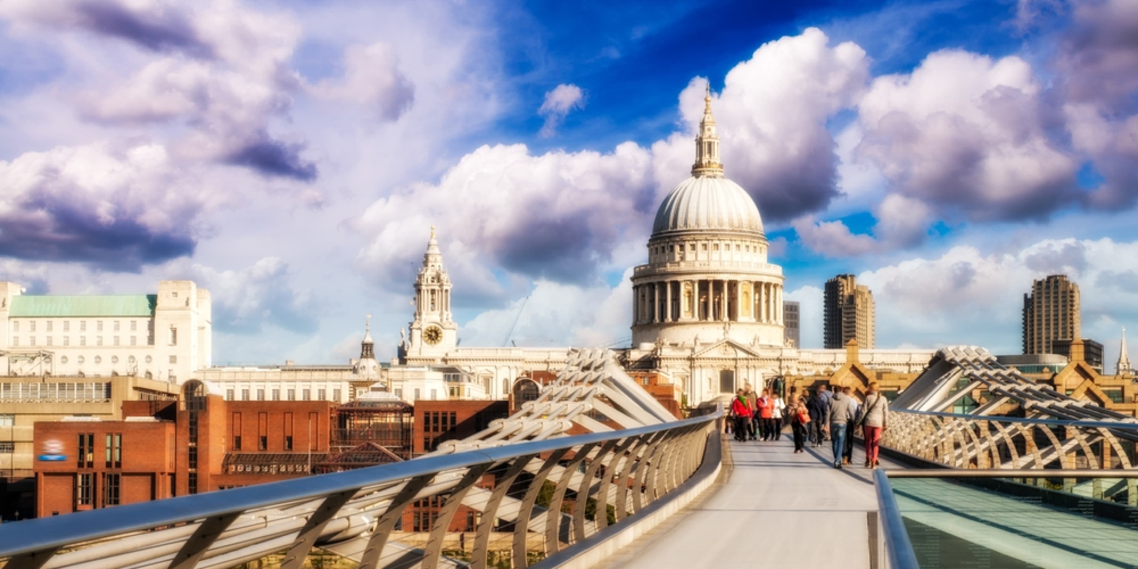 A complete guide to Uber Boat by Thames Clippers