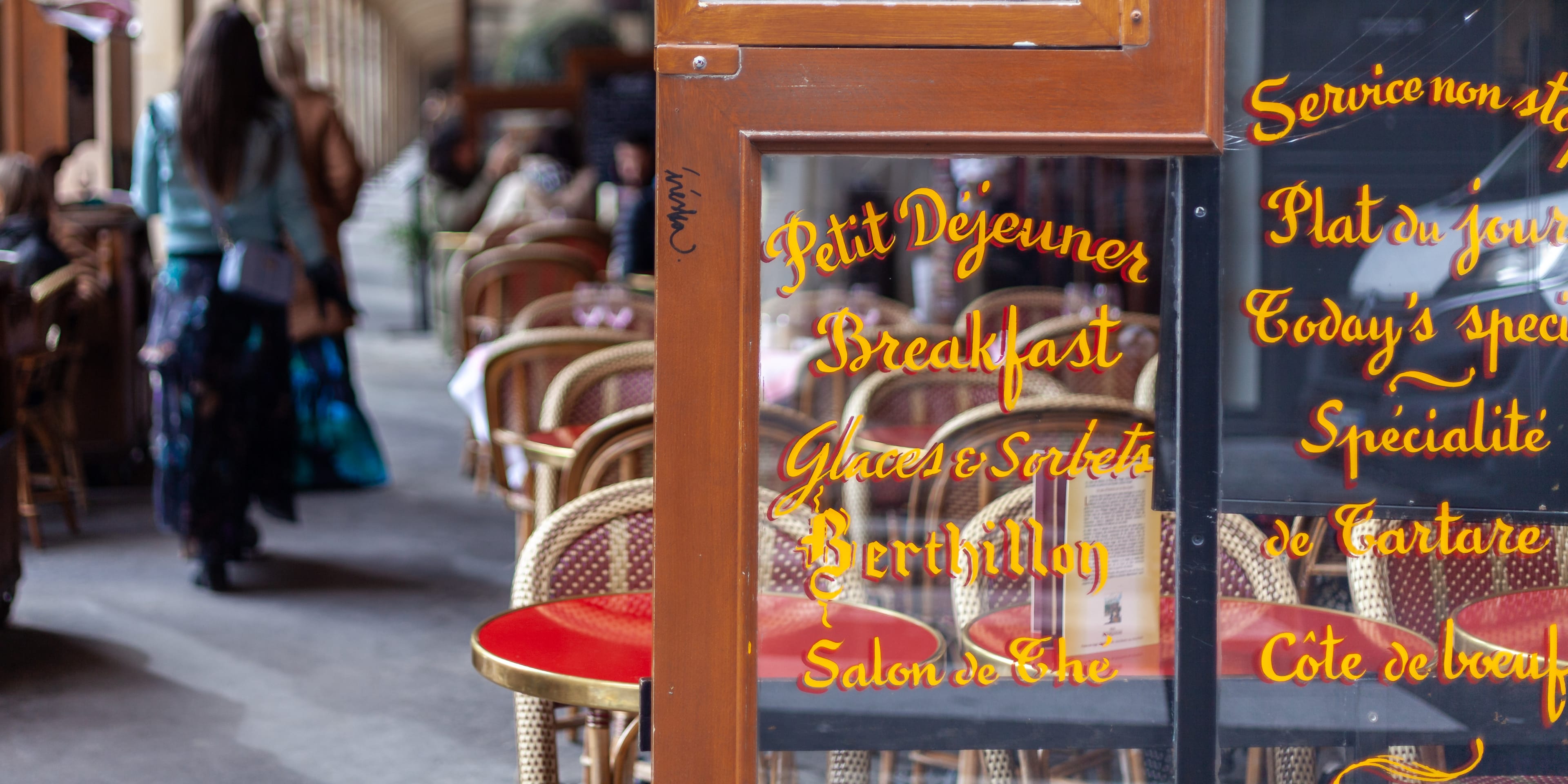 Best Time to Visit Eiffel Tower - Avoid Queues | Paris Pass®