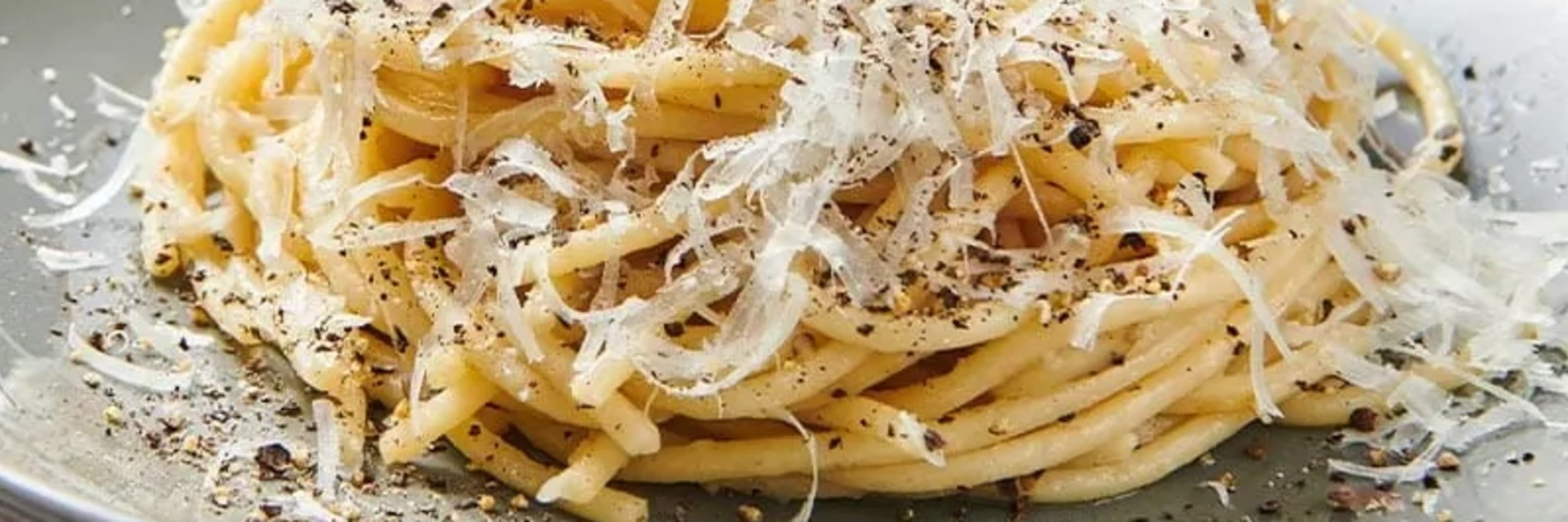Pasta Lovers next to Dolcevita Street | Go City®