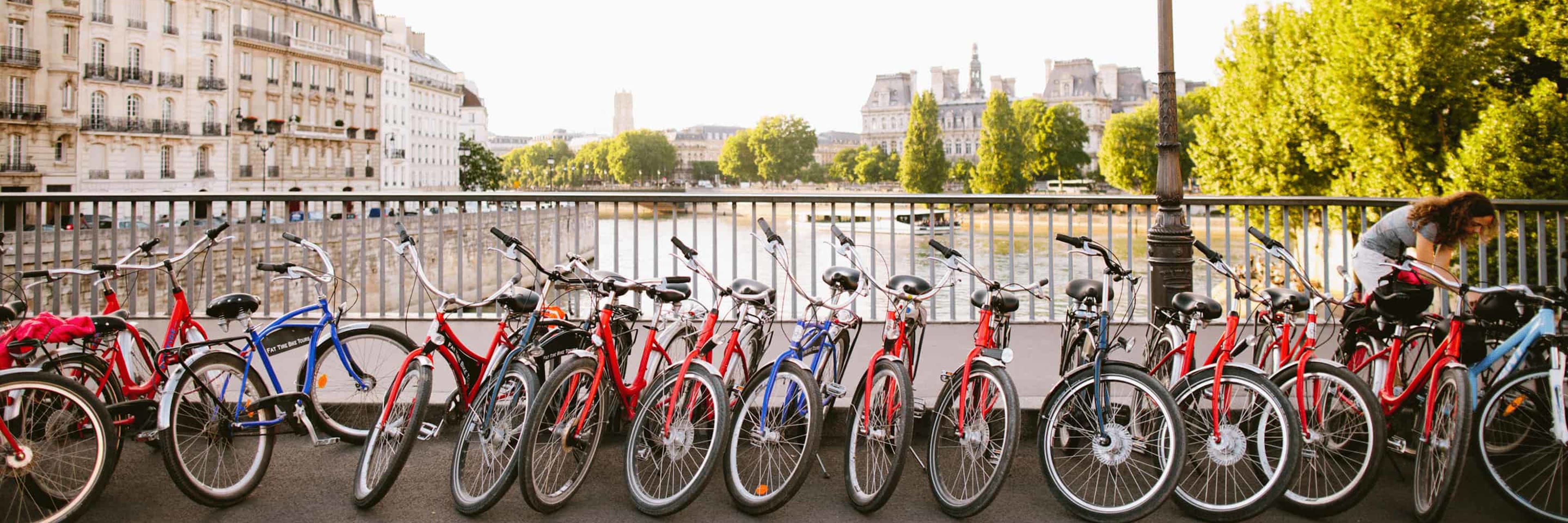Secrets of Paris Bike Tour Tickets (English or Dutch) | Go City®