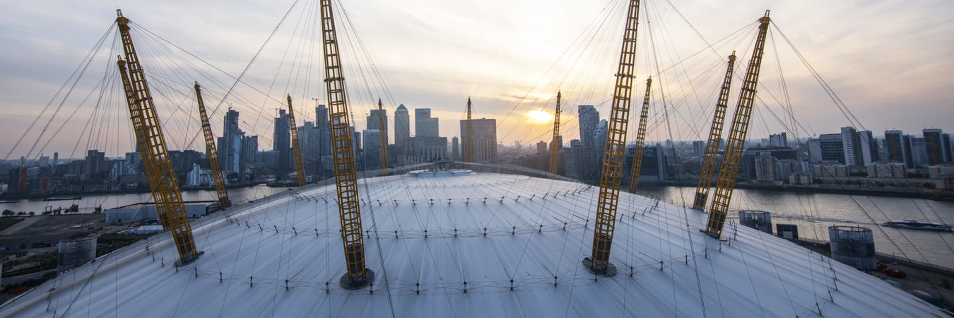 Up at The O2: Ascensión a la cúpula del O2 Arena | Go City®