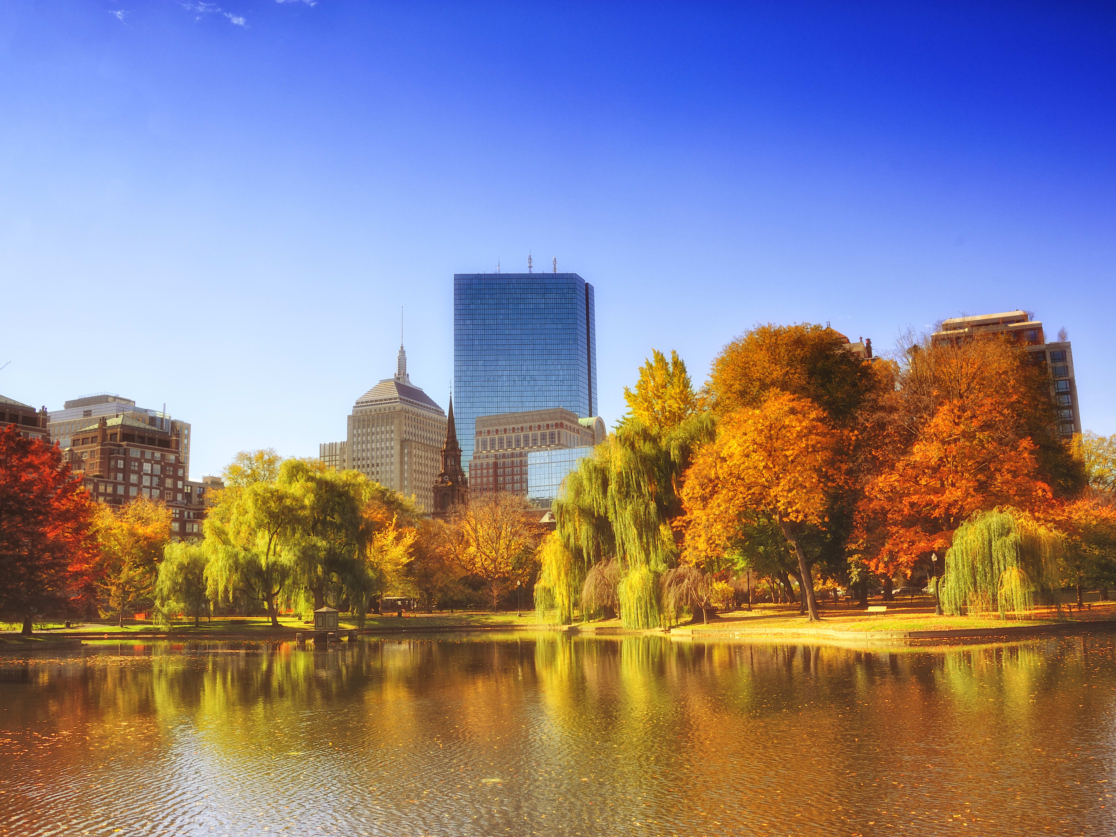 10+ Things to Do in Boston in Fall - Attractions, Events & More