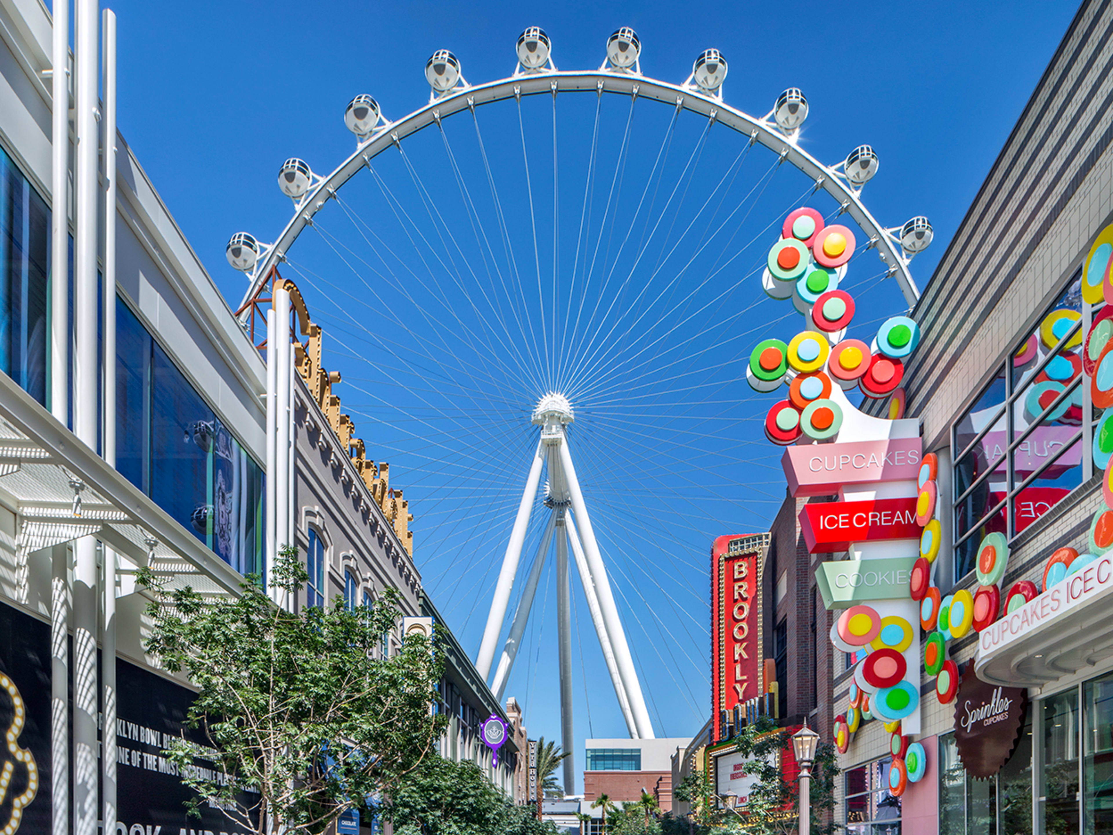 Visiting the High Roller Observation Wheel - Tickets, Tips & More