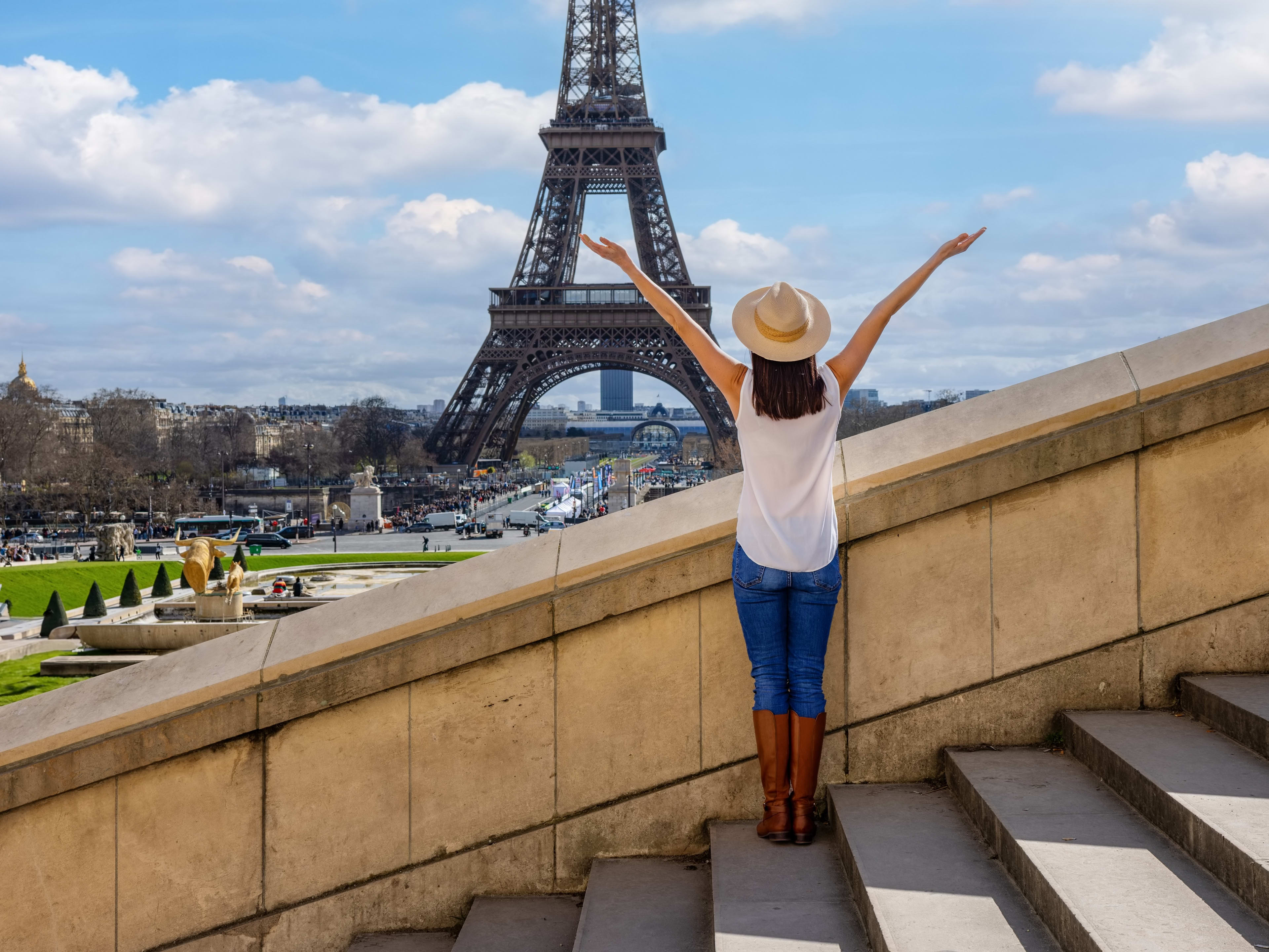 Both towers are showstoppers—but which Paris view comes out on top?