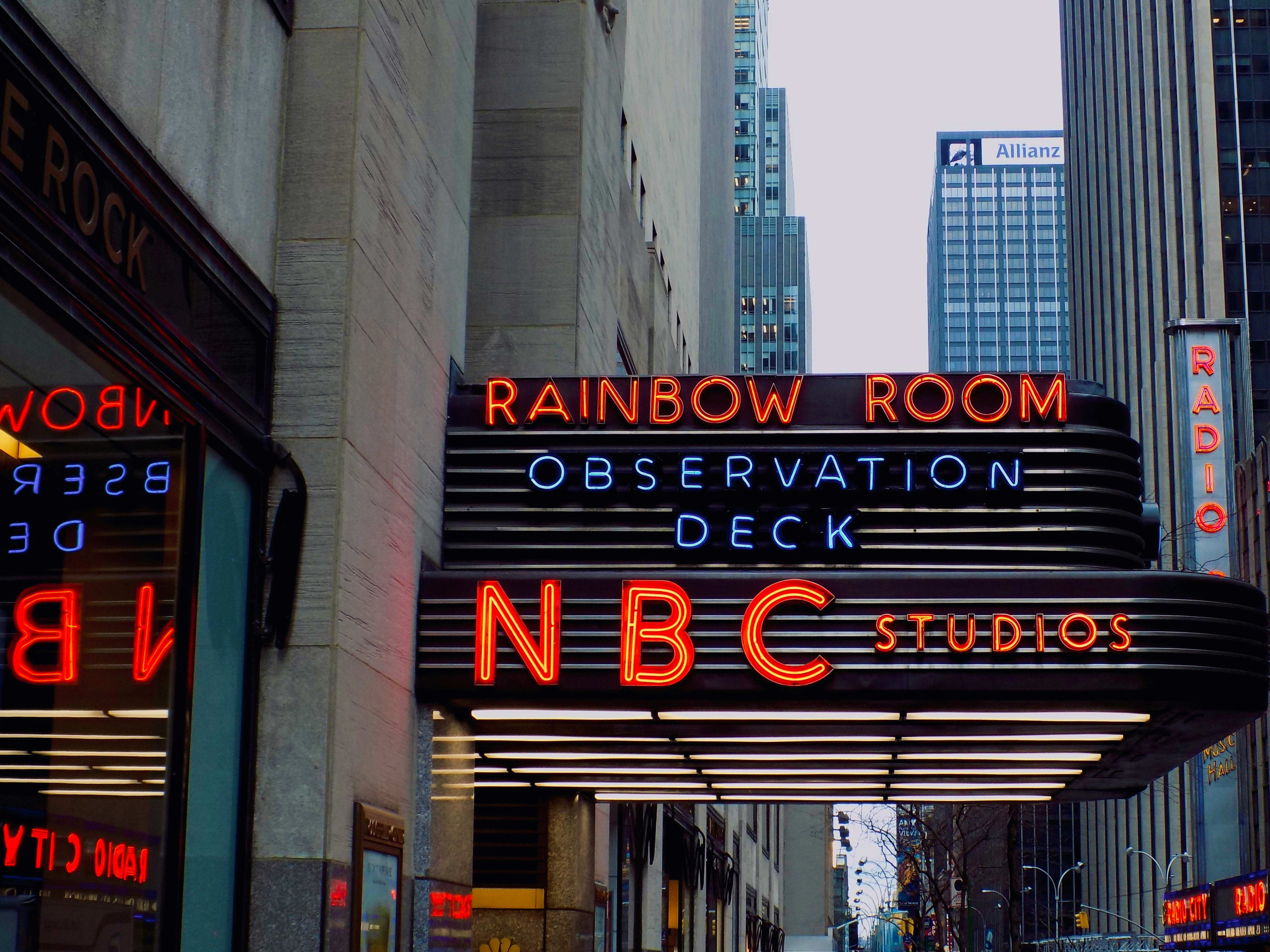 How to Get Saturday Night Live Tickets - : SNL Lottery Info & Insider Tips