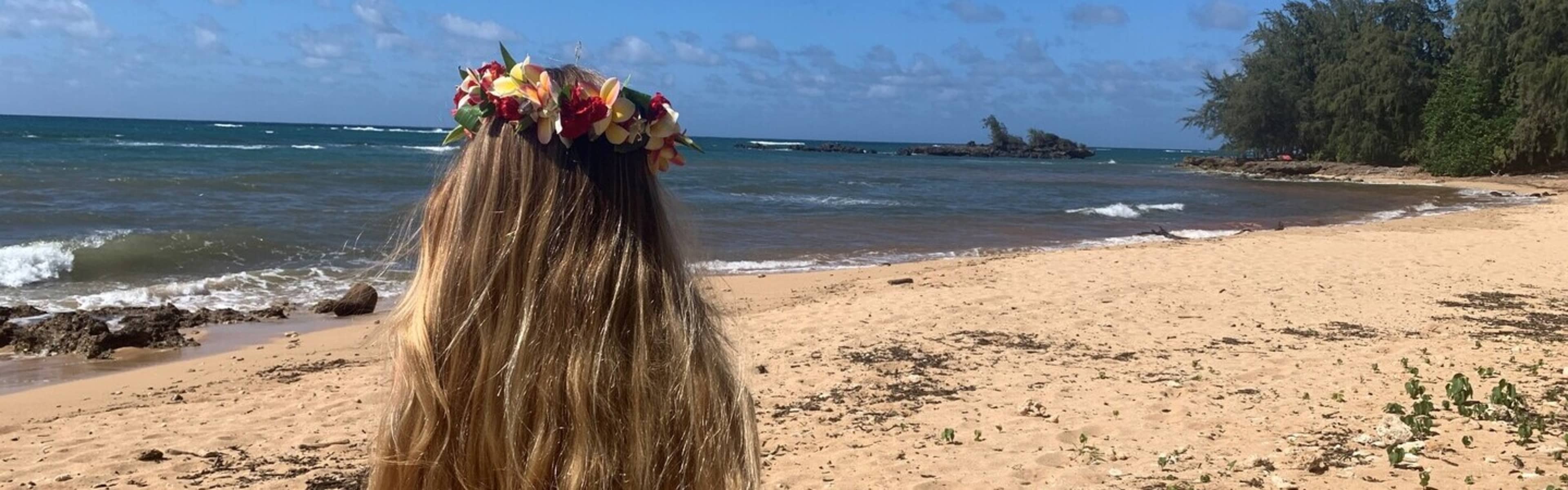 Hawaiian Lei Making Class Discount Tickets Oahu | Go City®