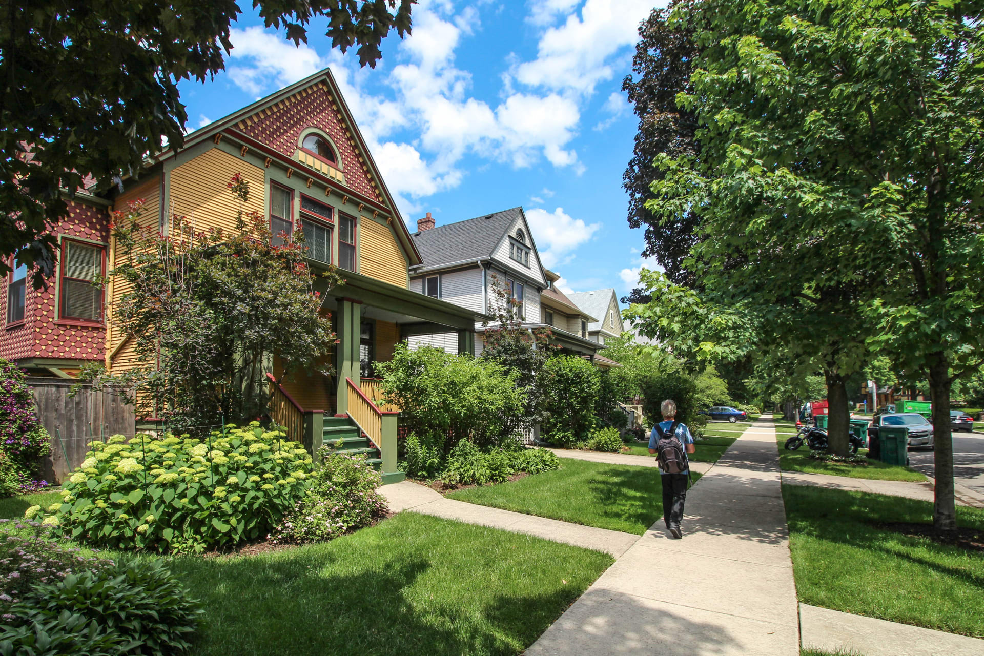 Chicago Neighborhoods Guide - What to Visit for Tourists