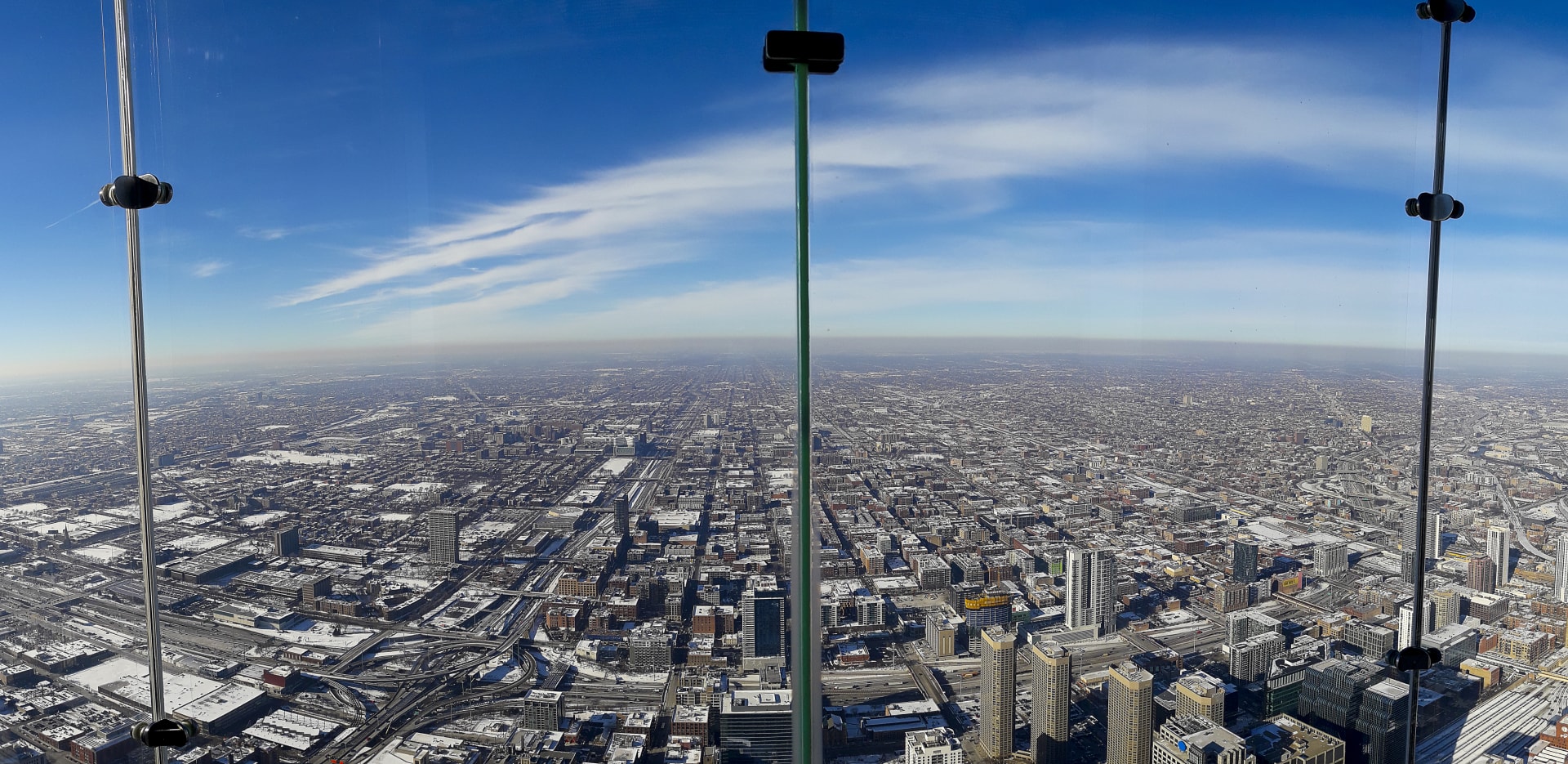 SkyDeck Chicago vs. 360 CHICAGO im Vergleich | Go City®