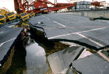 Jan 17, 1995 CE: Kobe Earthquake | National Geographic Society