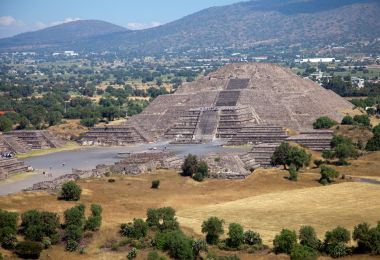 New Tunnel Discovered under Ancient Pyramid | National Geographic Society