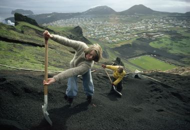 Volcanic Ash | National Geographic Society