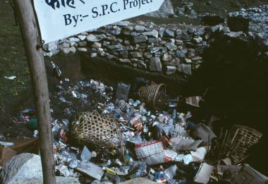 Trash and Overcrowding at the Top of the World | National Geographic ...