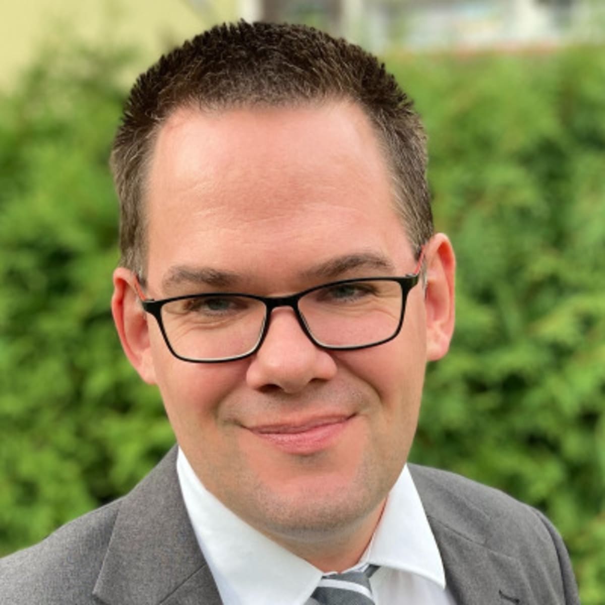 Andreas · selbstständiger Buchhalter · Junico