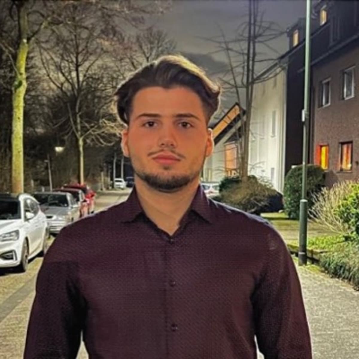 Arlind · Unternehmensberater · Düsseldorf | Junico