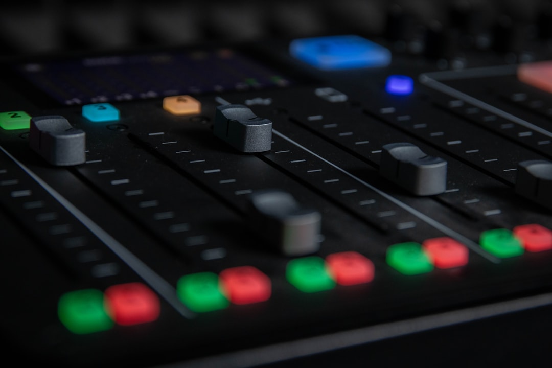 Dynamic AV Technologies