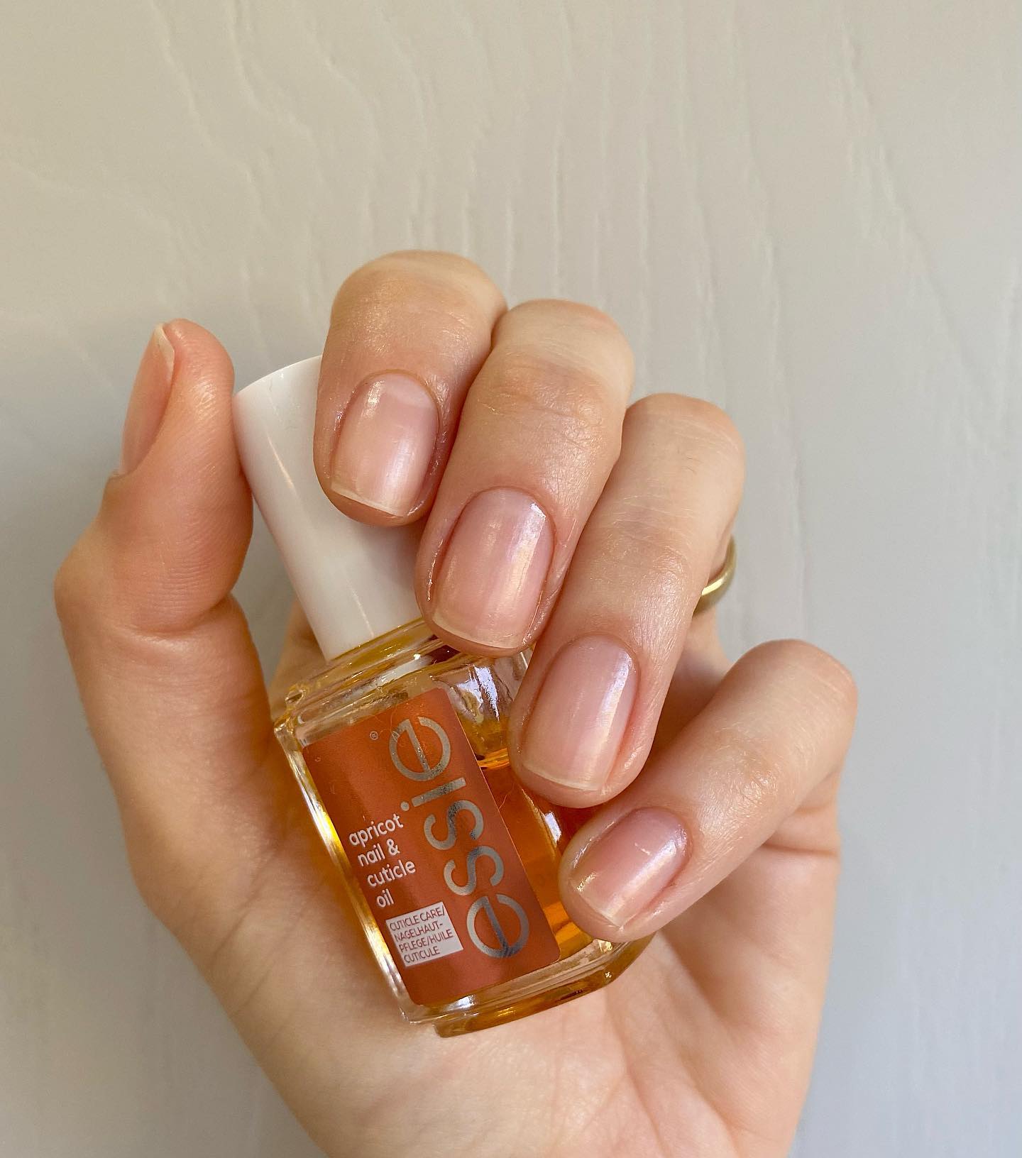 Polished But Natural Beauty: Nurturing Your Natural Nails to Radiant ...