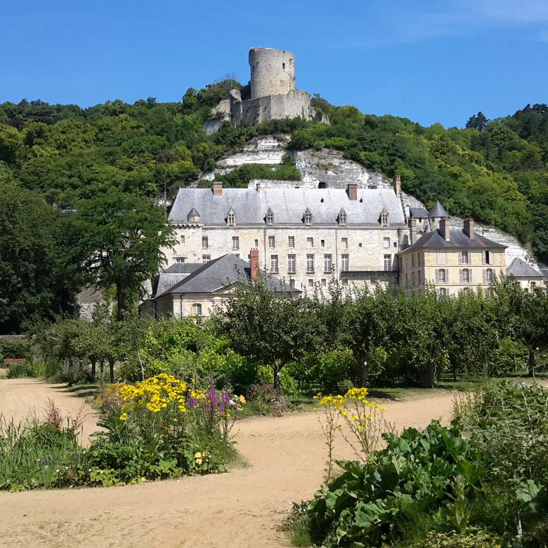 La Roche-Guyon Castle | VisitParisRegion
