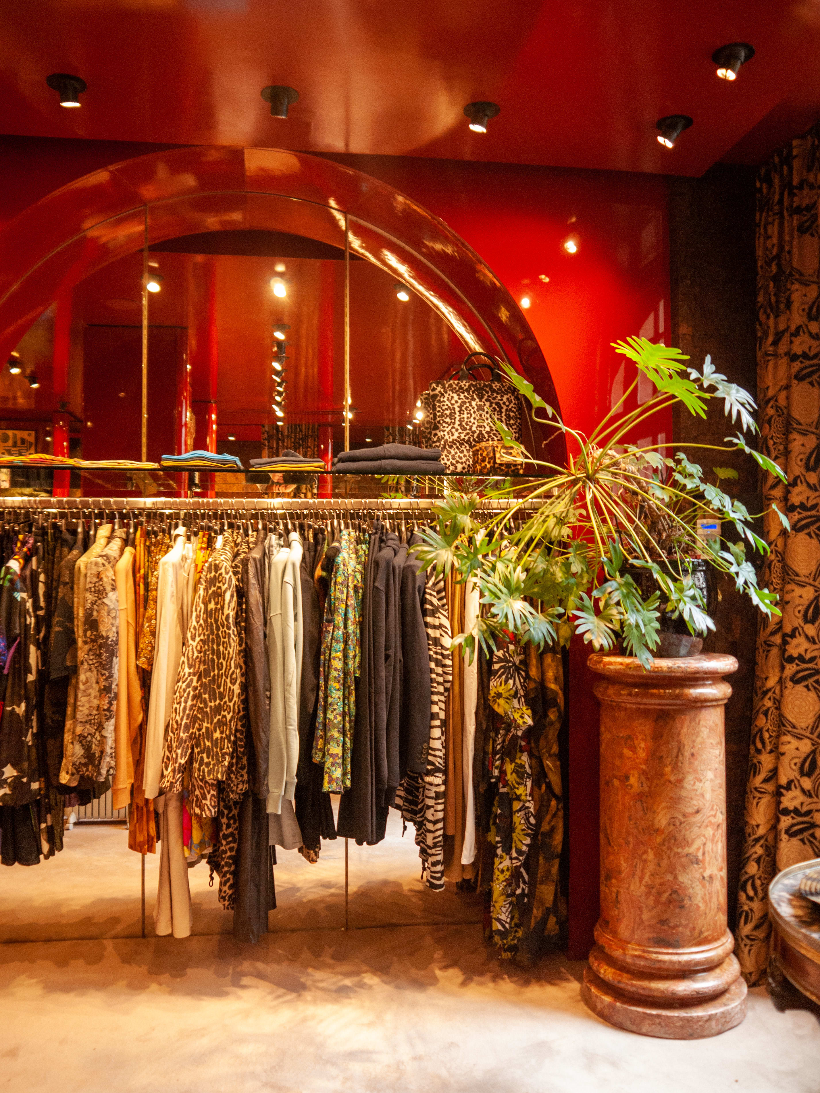 Chic shopping at the heart of Paris | VisitParisRegion