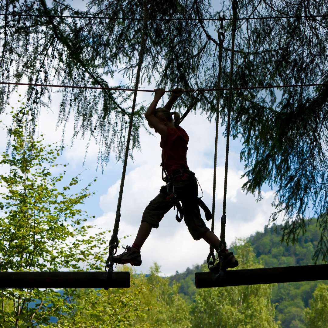 Faire de l’accrobranche à Paris Region | VisitParisRegion