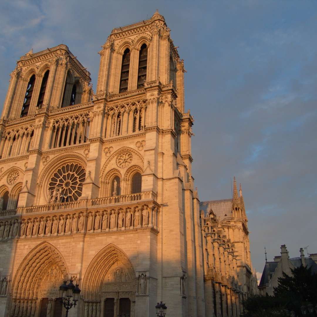 Tours de la cathédrale Notre-Dame de Paris | VisitParisRegion