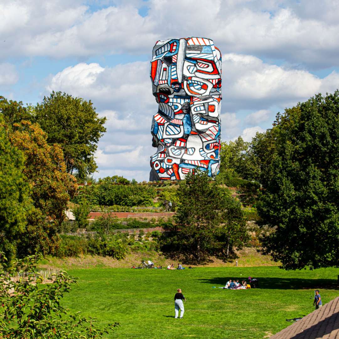 Tour aux Figures de Jean Dubuffet | VisitParisRegion