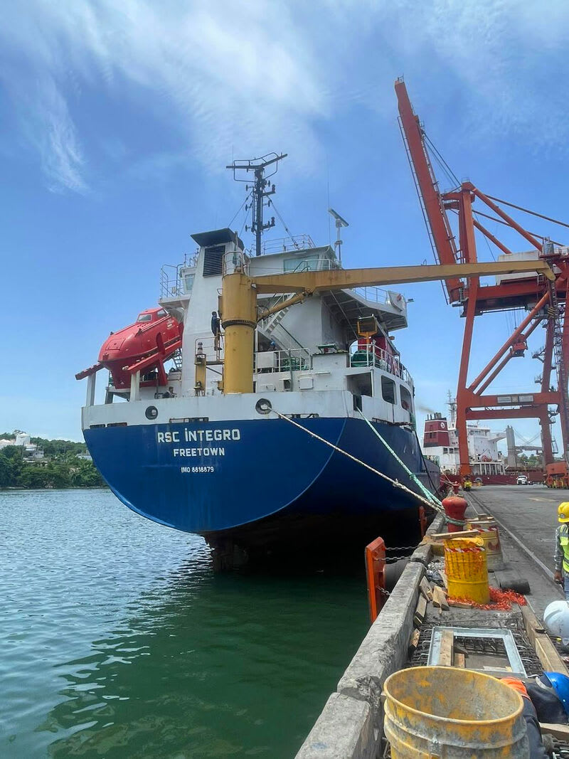 Buque ex «Provincias Unidas» conecta puertos de Cuba y Haití