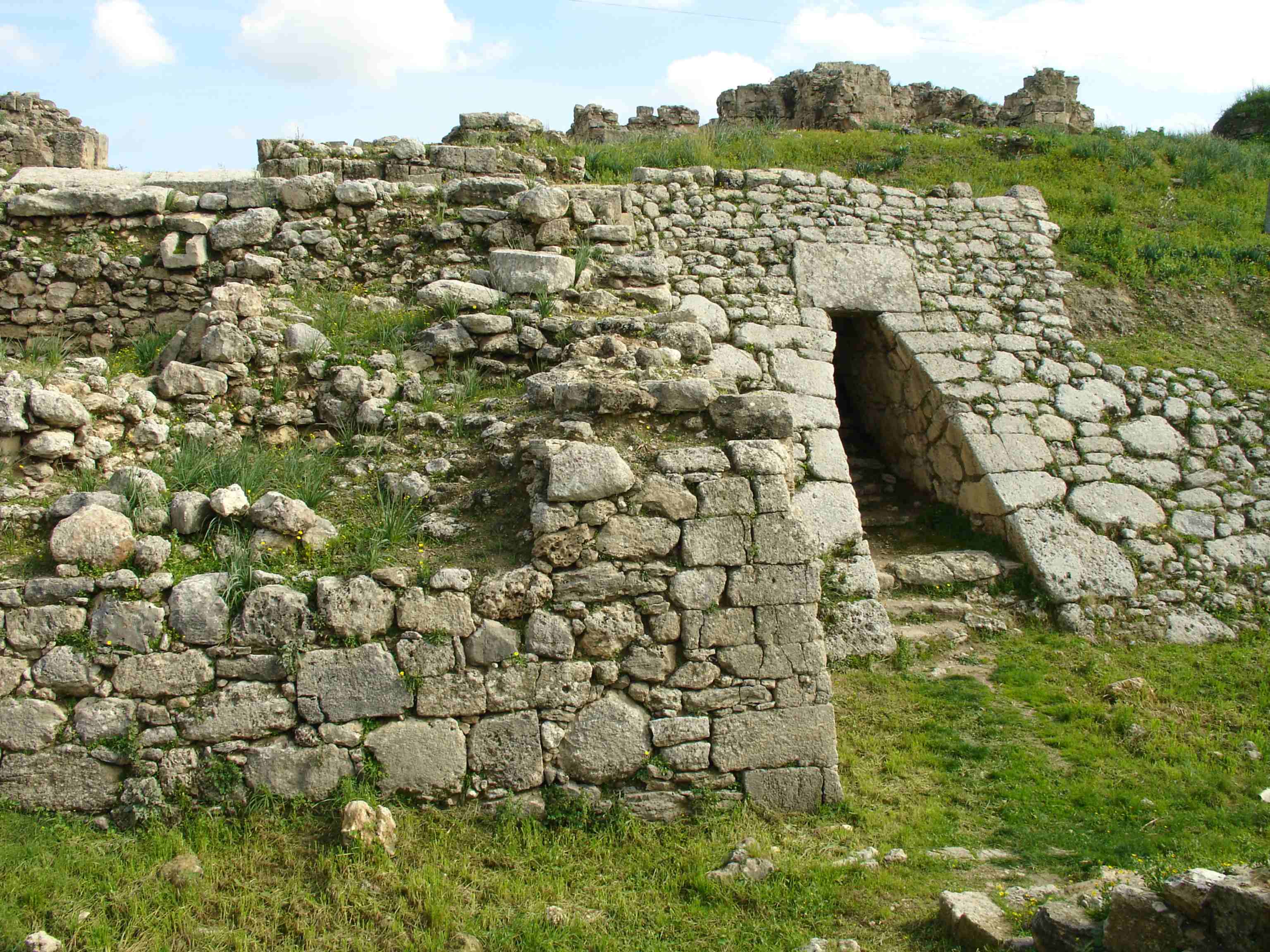 Ep. 019 - Ugarit in Flames | The Maritime History Podcast