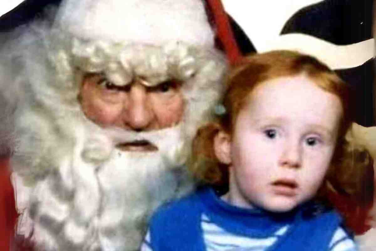 15 Scary Santa Photos That Will Keep You Up On Christmas Eve