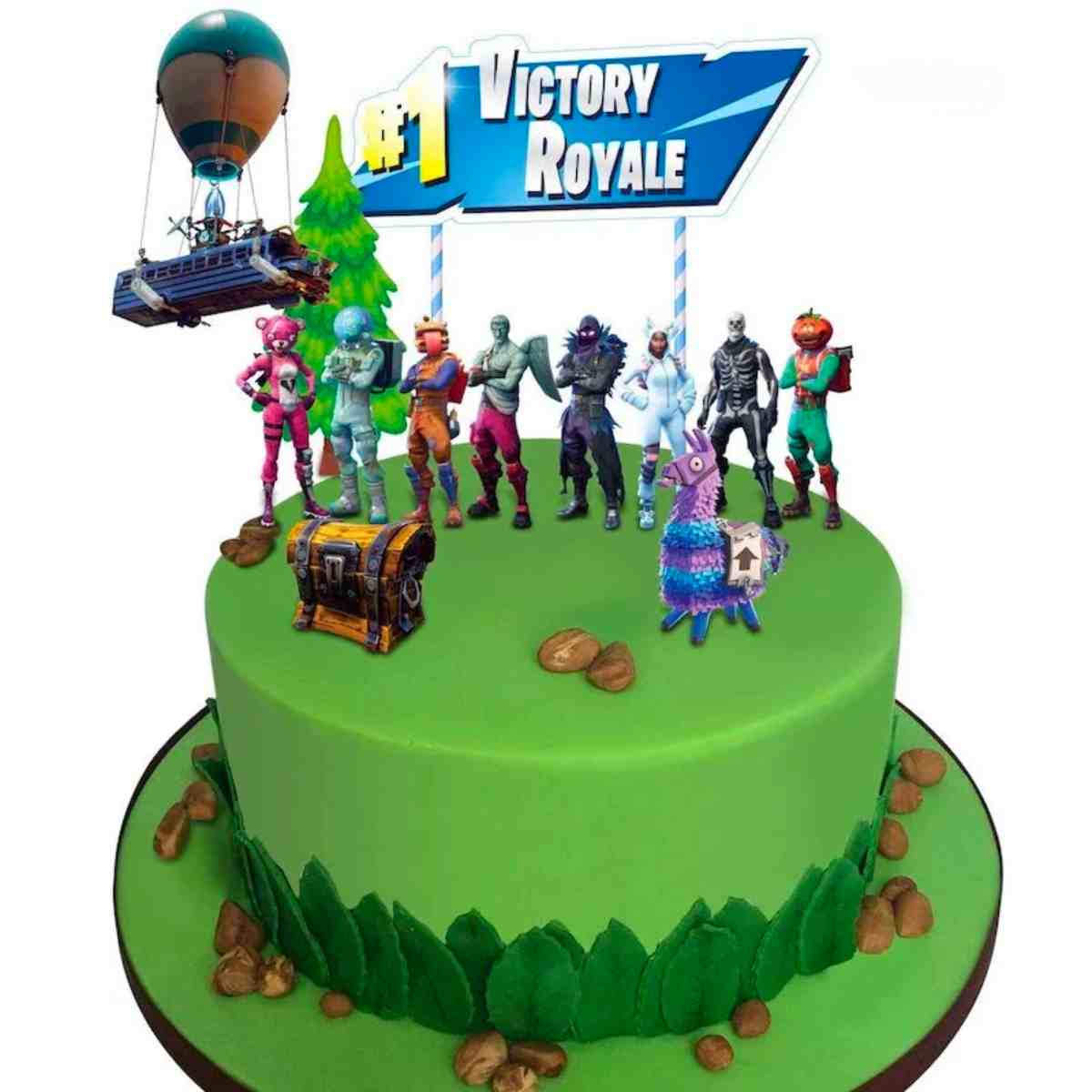 13 Epic Fortnite Cakes That Will Make Your Party Legendary
