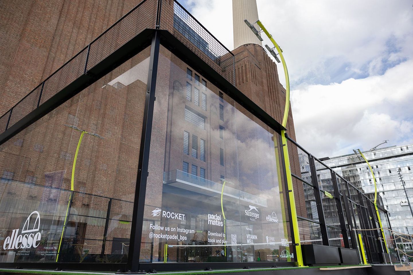 Rocket Padel - We are Rocket Padel