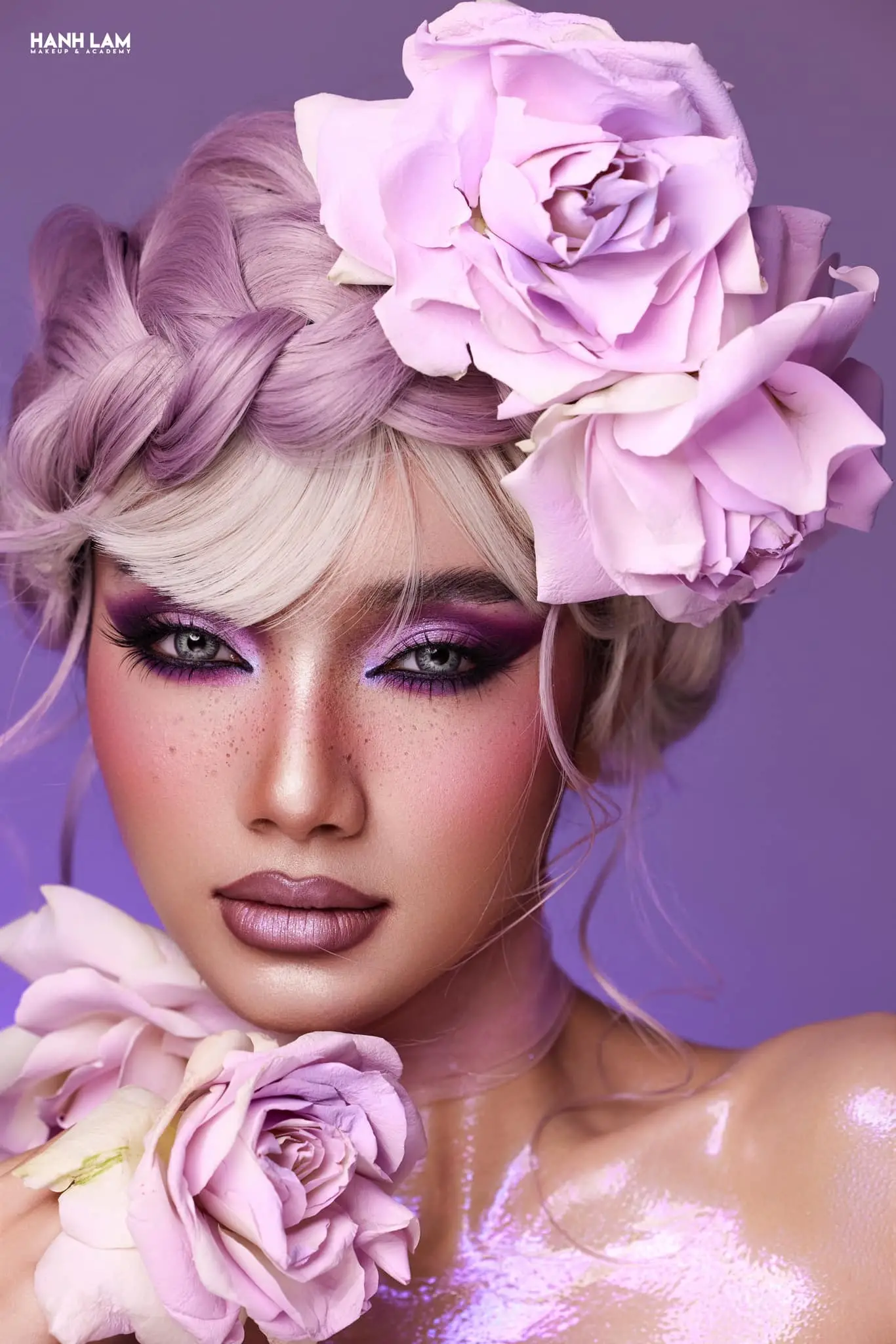 Makeup Artist là gì? Khám phá vai trò trong ngành làm đẹp Việt Nam