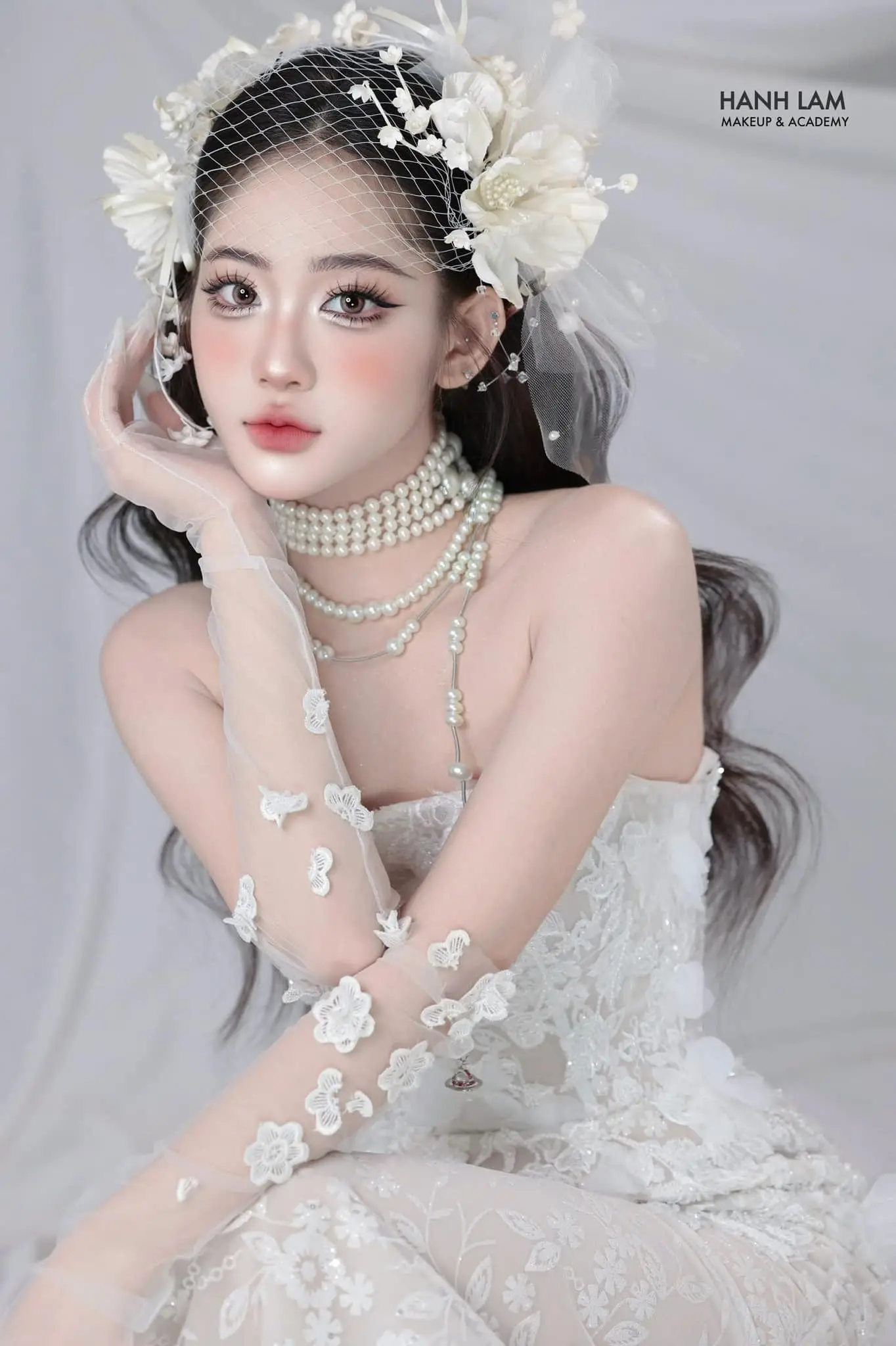 Phong Cách Makeup Hàn Quốc Nhẹ Nhàng & Thanh Lịch