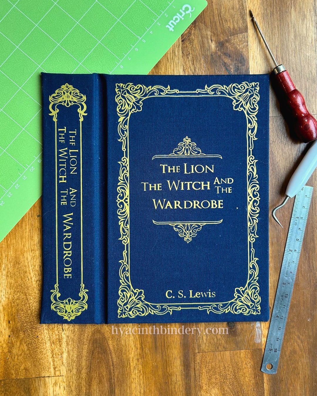 Gothic Monoline - Book Cover and Spine SVG - Hyacinth Bindery