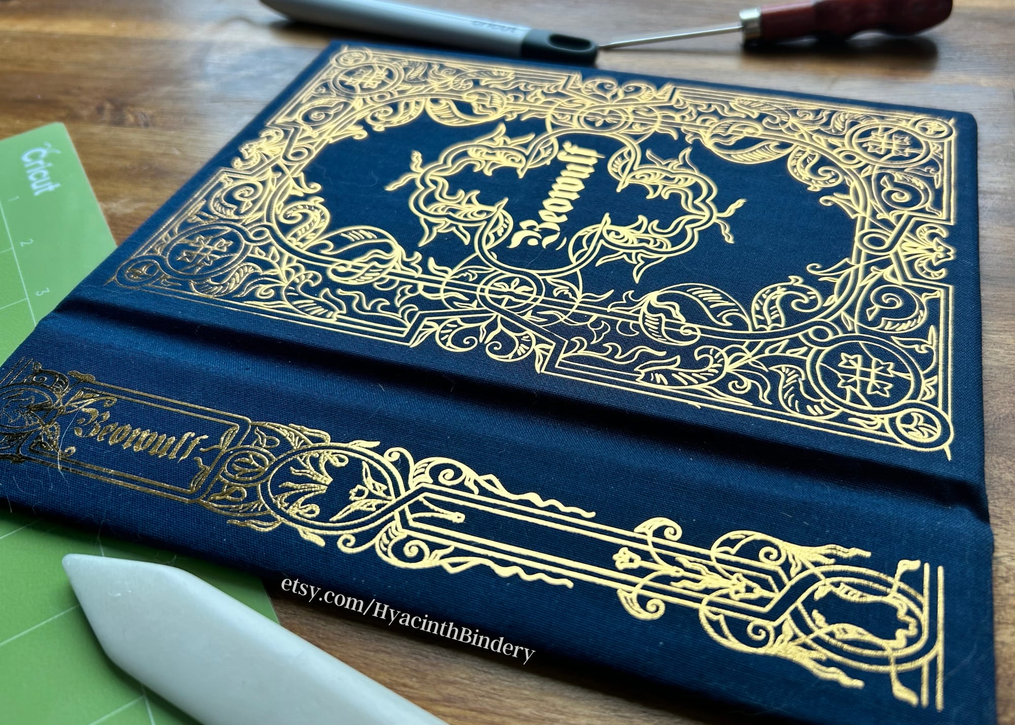 Gothic Leaf - Book Cover and Spine SVG - Hyacinth Bindery