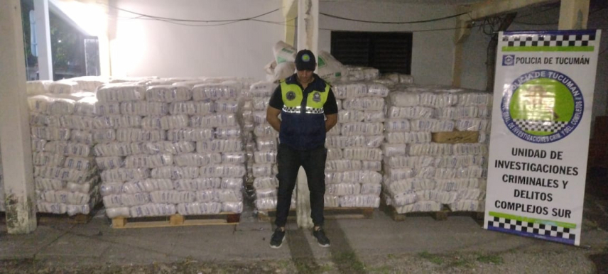 Logran identificar a los sospechosos de robar una carga de bolsas de ...