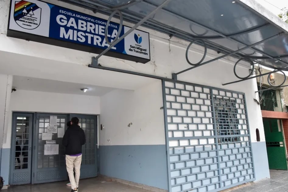 La Corte Suprema frenó la expropiación de la escuela Gabriela Mistral ...