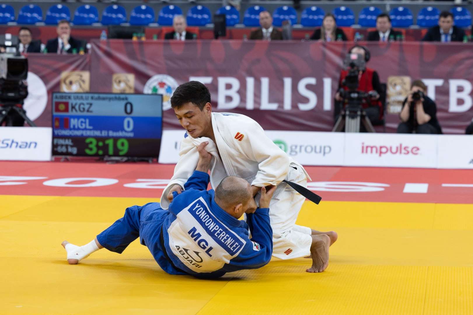 -66kg: Aibek Uulu Climbs the World Ladder / IJF.org