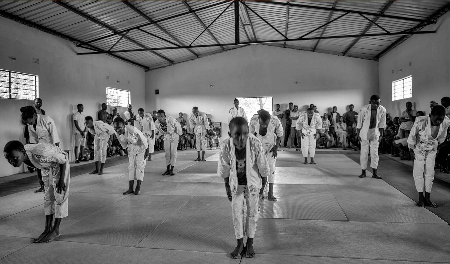 A new home for the refugees in Meheba, Zambia / IJF.org