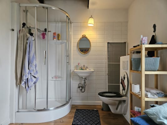 zeer rustige karaktervolle studio | Kotzoeker