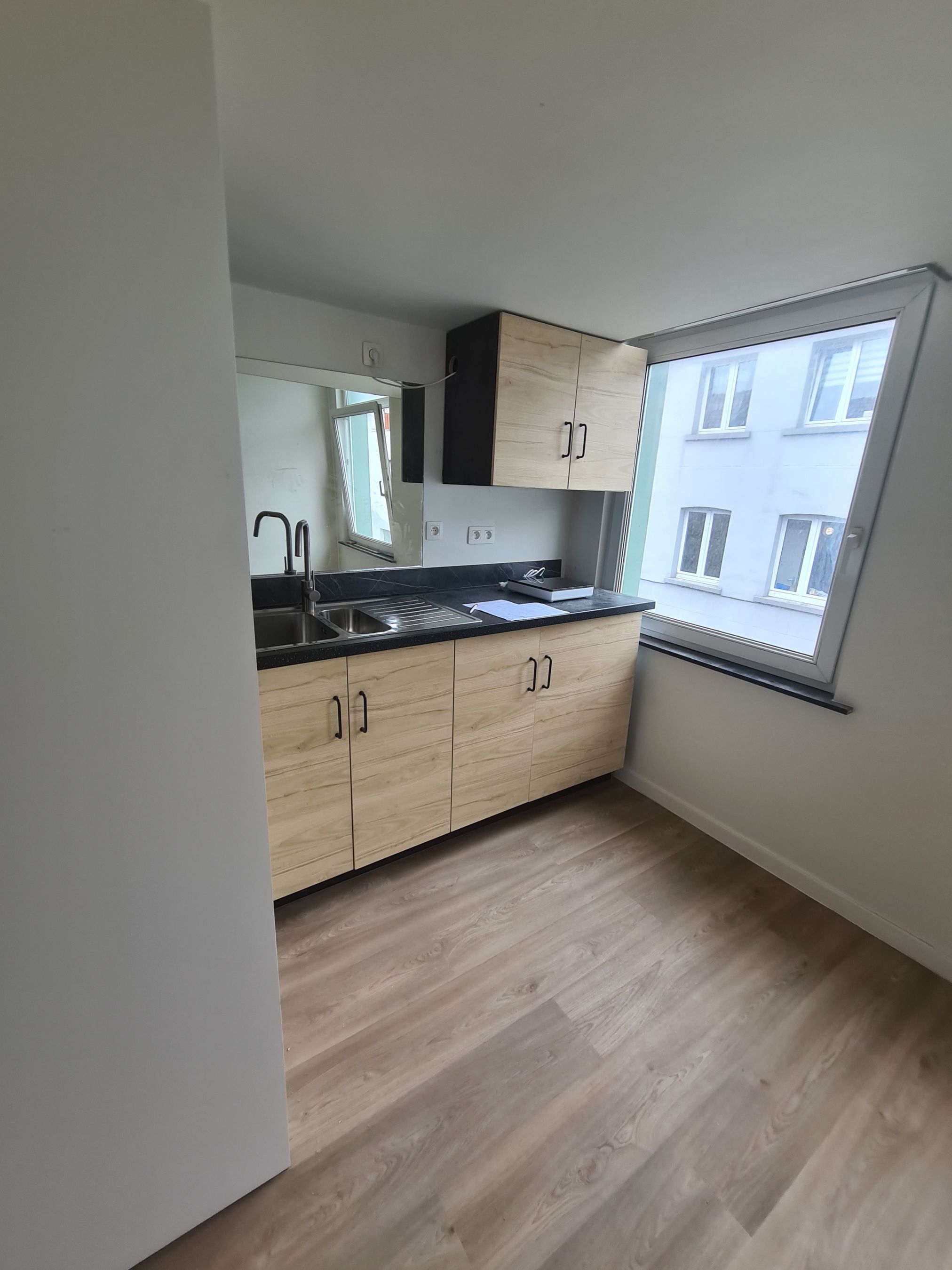 Studio Nr 7 - zelfvoorzienend/auto-sufficant/selfsufficient | Kotzoeker