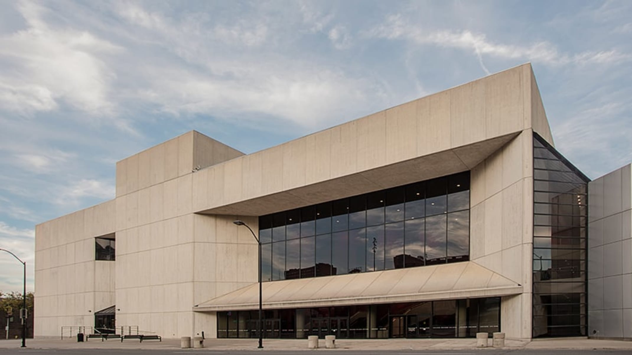 Des Moines Civic Center - Des Moines Performing Arts